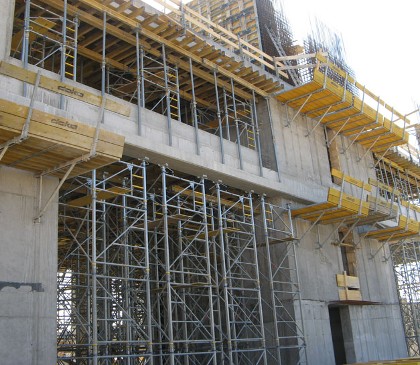 Folding platform K - Doka (GB)