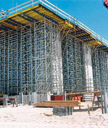 Load-bearing tower Staxo 100 - Doka