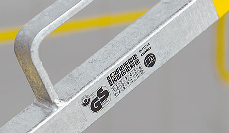 Edge protection system XP - Doka