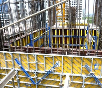 Edge protection system XP - Doka