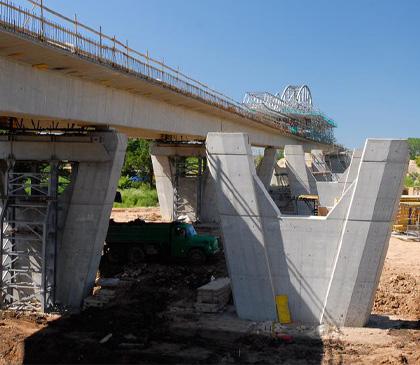 Formwork for movable scaffolding system - Doka