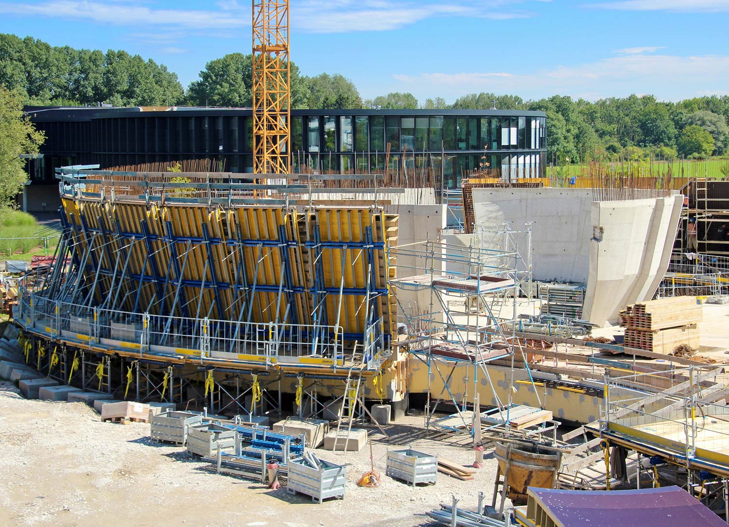 Doka to form in a double star system. - Doka (GB)